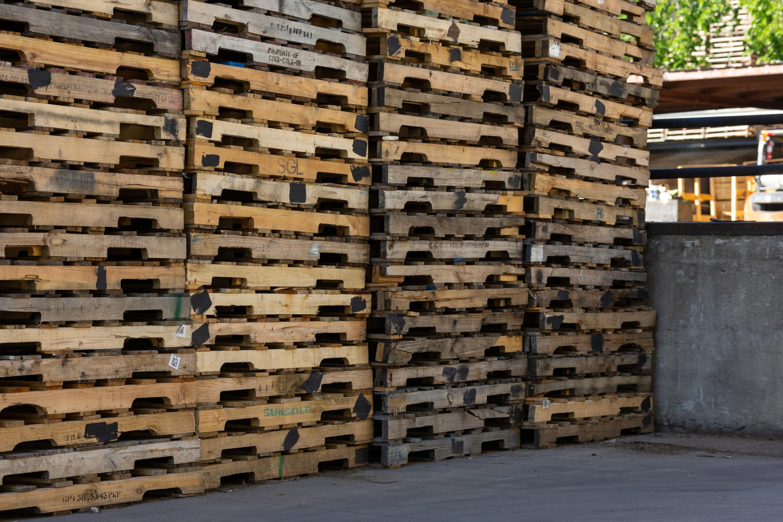 How Pallet Design: Freight Cost and Transportation Efficiency